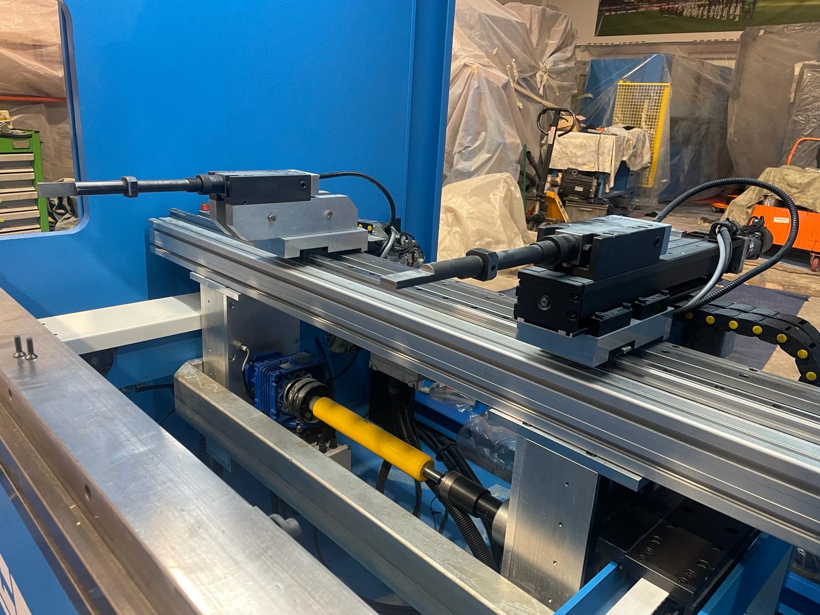 Piegatrice usata MECOS ELEKTRA 40/2000 cnc 7 assi